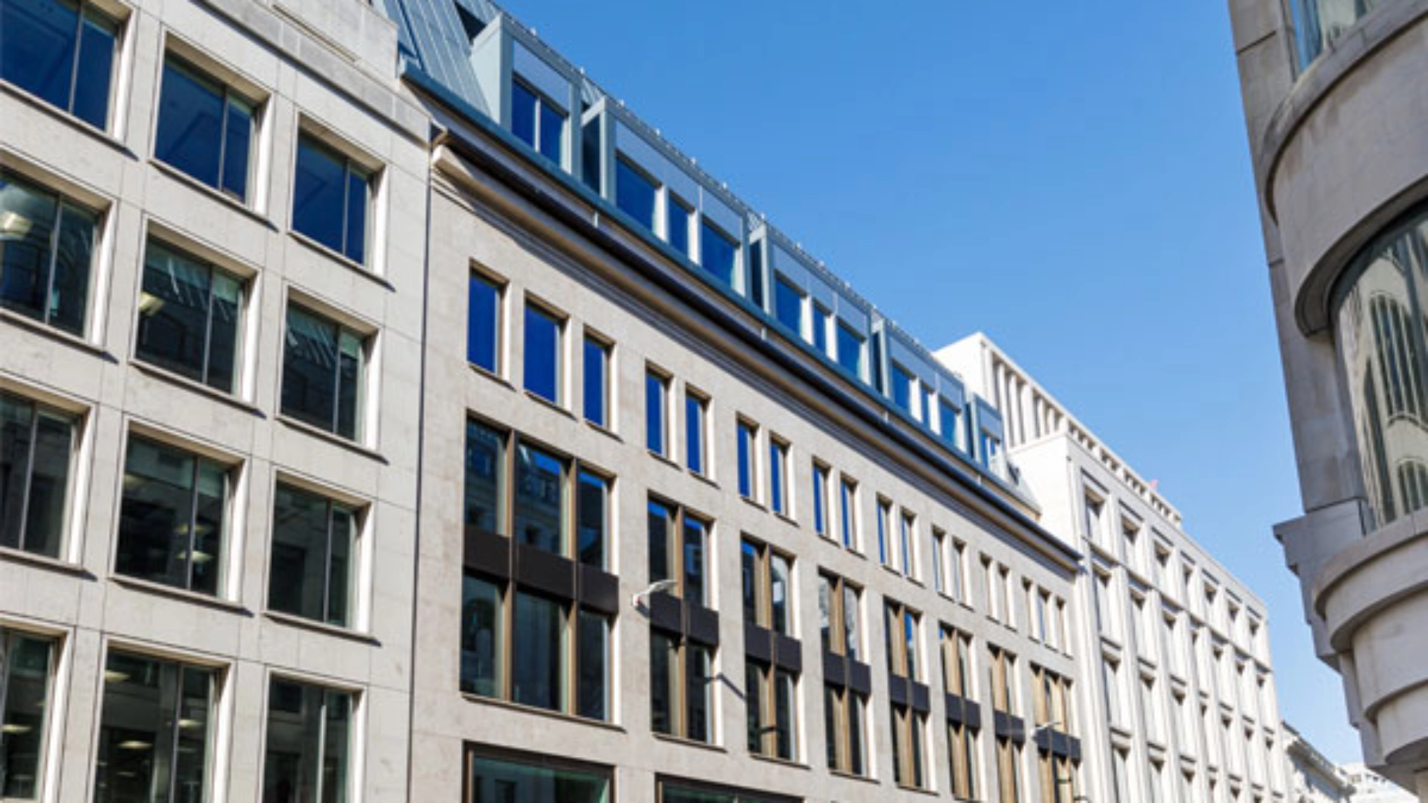 Deka-ImmobilienMetropolen - Deka Investments Privatkunden